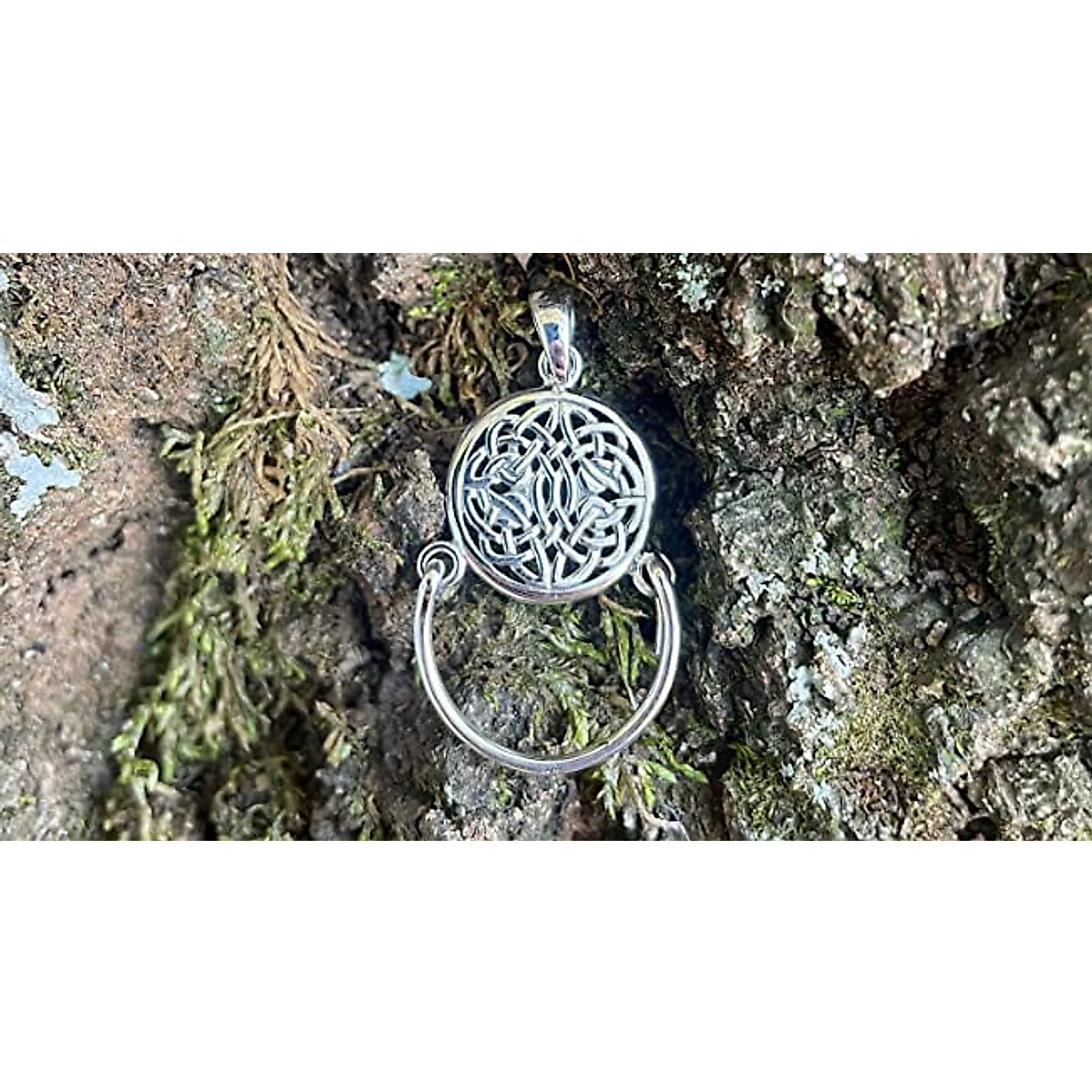 Jewelry Trends Sterling Silver Celtic Knotwork Charm Holder Round Pendant