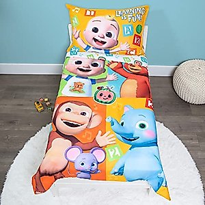 CoComelon 4 Piece Toddler Bedding Set - Includes Quilted Comforter, Fitted Sheet, Top Sheet, and Pillow Case - Letters and Music Design