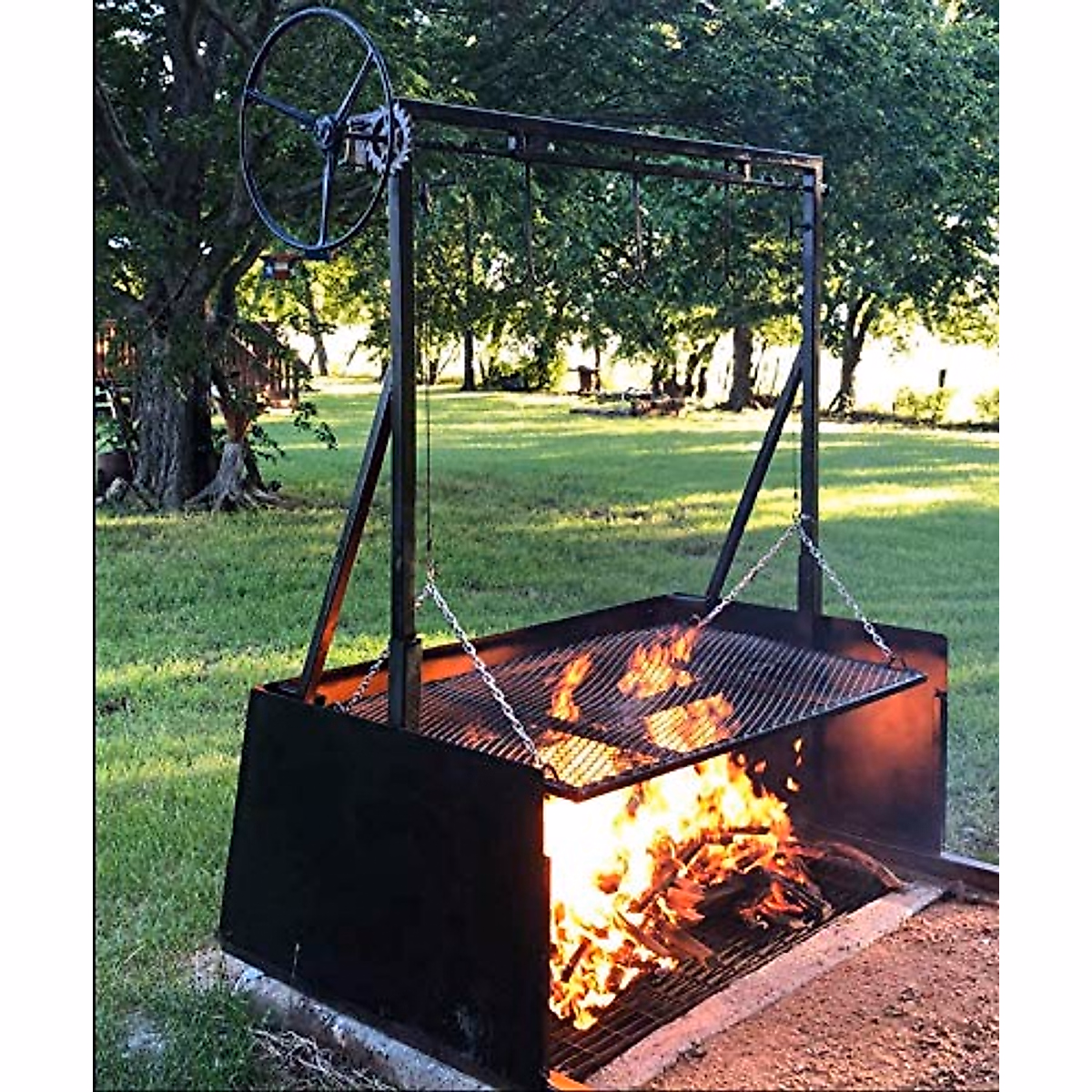 LavaLock® Ratchet & Paw Gear for Santa Maria Grill