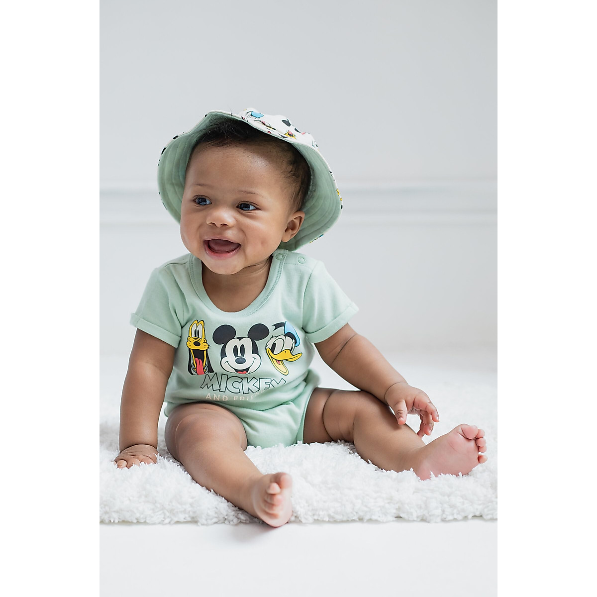Disney Mickey Mouse Donald Duck Pluto Newborn Baby Boys Romper and Hat Green 6-9 Months