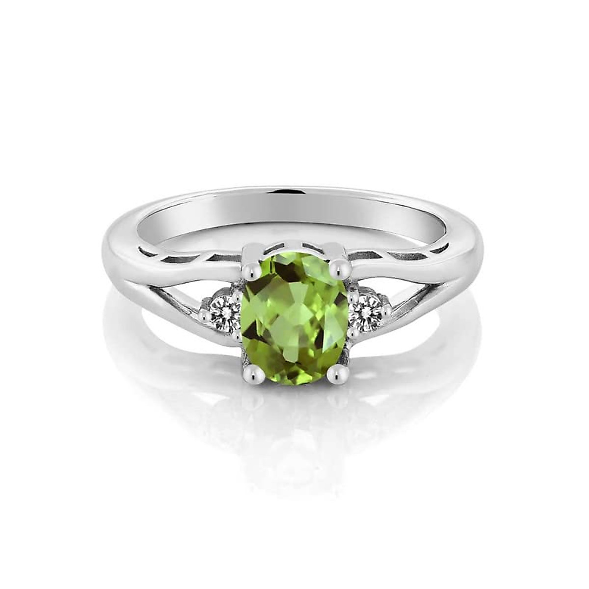 925 Silver Oval 1 Ctw Peridot Solitaire With Accents Women Wedding Ring (Silver, 8)