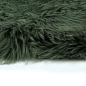 HUAHOO Premium Genuine Sheepskin Rug Green Real Australia Sheepskin Natural Luxury Fluffy Lambskin Fur Area Rug Seat Covers for Kids Bedroom Sofa Chair Cover Double Pelt/2' x 3' Cypress Green