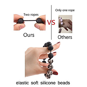 BVGA Wristlet Keychain Bracelet with Wallet，Silicone Bead keyring Bracelet Bangle Car Key Ring Holder Tassel Keyring for Women