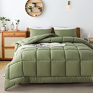 WhatsBedding King Size Comforter Set, Sage Green Lightweight All Season Soft Down Alternative Bed Comforter, 3 Pieces Bedding Set with 2 Pillowcases, King, 102"x90"