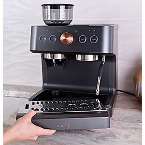 Café Bellissimo Semi Automatic Espresso Machine + Milk Frother | WiFi Connected| Built-In Bean Grinder, 15-Bar Pump & 95-Ounce Water Reservoir | Matte Black, C7CESAS3RD3