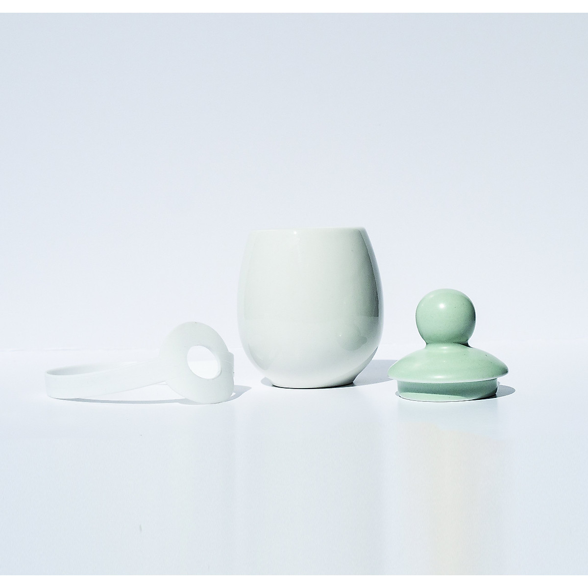 AggCoddler - Porcelain & Silicone Egg Cooker - Easily Cook Eggs with Toppings & Mix-Ins - Microwave & Dishwasher Safe - Steam, Poach, Boil Eggs - Displays Well in Kitchen (Green - Gullvie)…