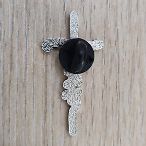 LoneFox Faith Cross Hard Enamel pin Badge Brooch