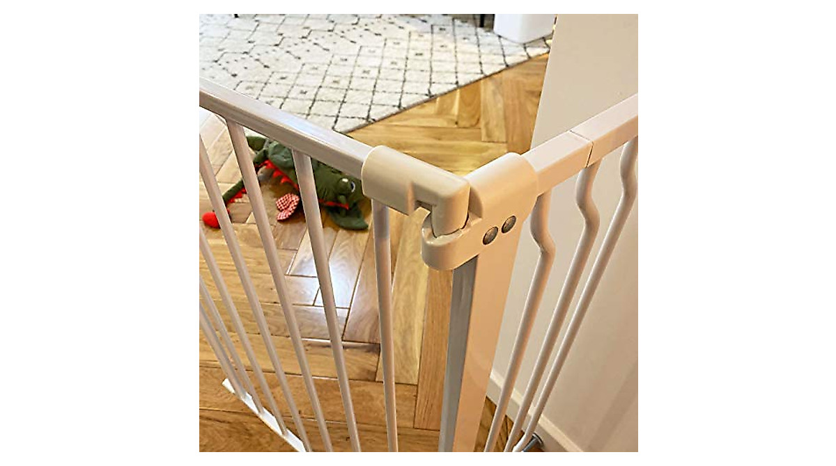 BalanceFrom Easy Walk-Thru Safety Gate for Doorways