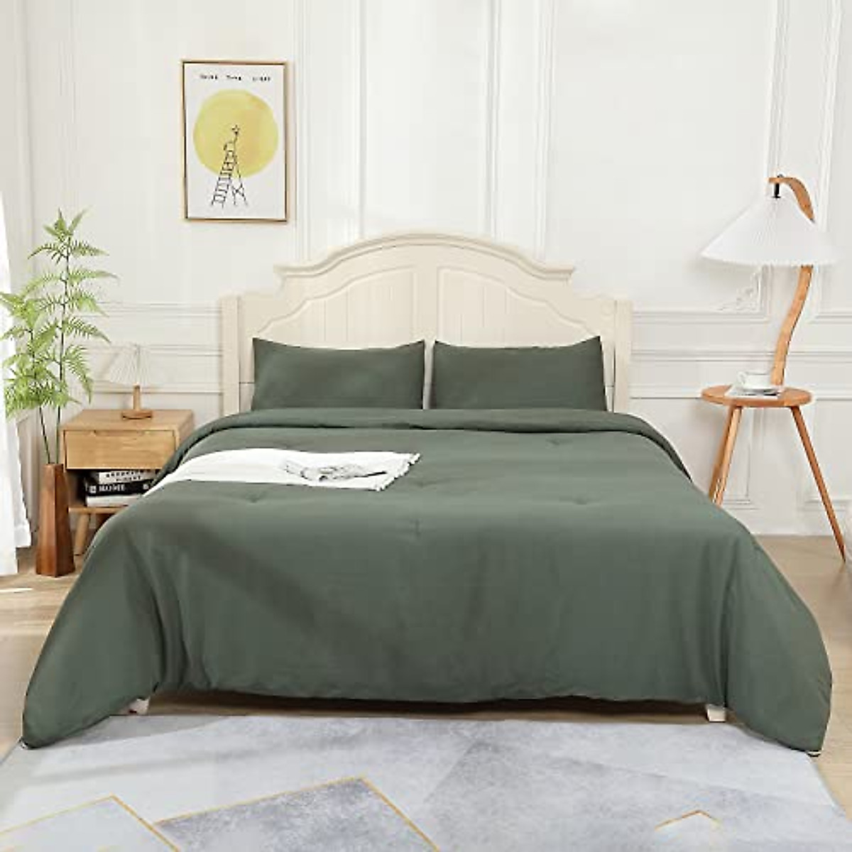 Hiverson Essentials Emerald Green Comforter Twin Size, Modern Bedding Set for Girls/Women, Cute Soft & Lightweight Chic Microfiber Bed Sets, 2pc- 1 Comforter & 1 Pillowcase (66x90 Inches)