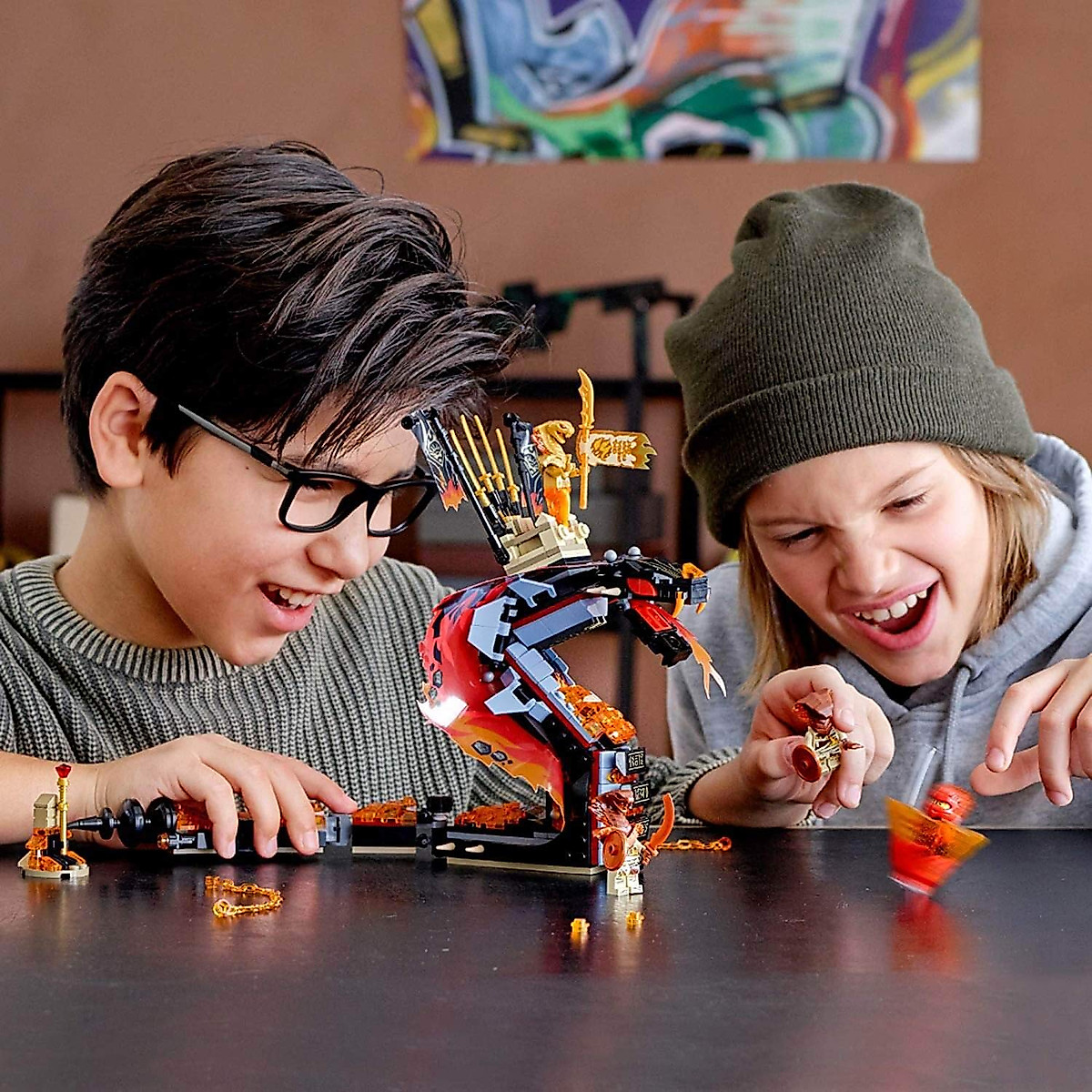 LEGO NINJAGO Fire Fang 70674 Snake Action Toy Building Set with Stud Shooters and Ninja Minifigures Characters, Perfect for Group Play (463 Pieces)