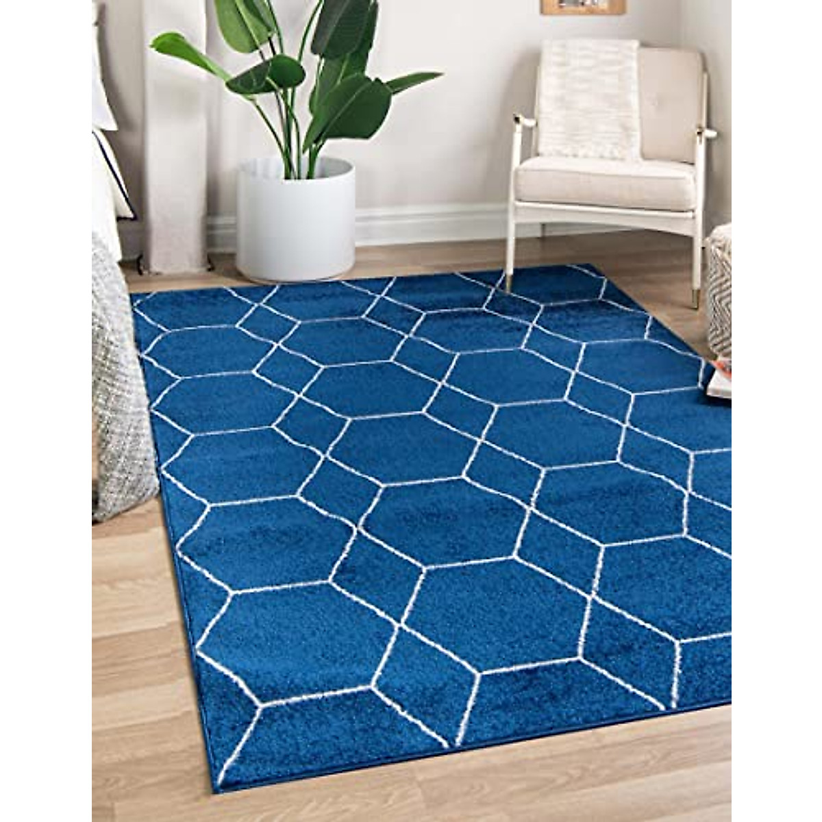 Unique Loom Trellis Frieze Collection Area Rug - Geometric (4' 1" x 6' 1", Navy Blue/ Ivory)