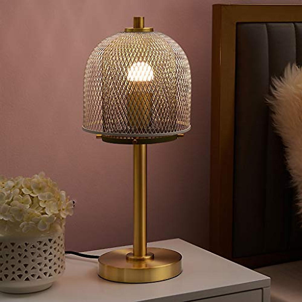 Useful Modern Table Lamp Ins Style Artistic Bedside Desk Lamps E27 Bulb LED Eye-caring for Living Room Office Reading Cafe Bedroom Hotel Desk lamp