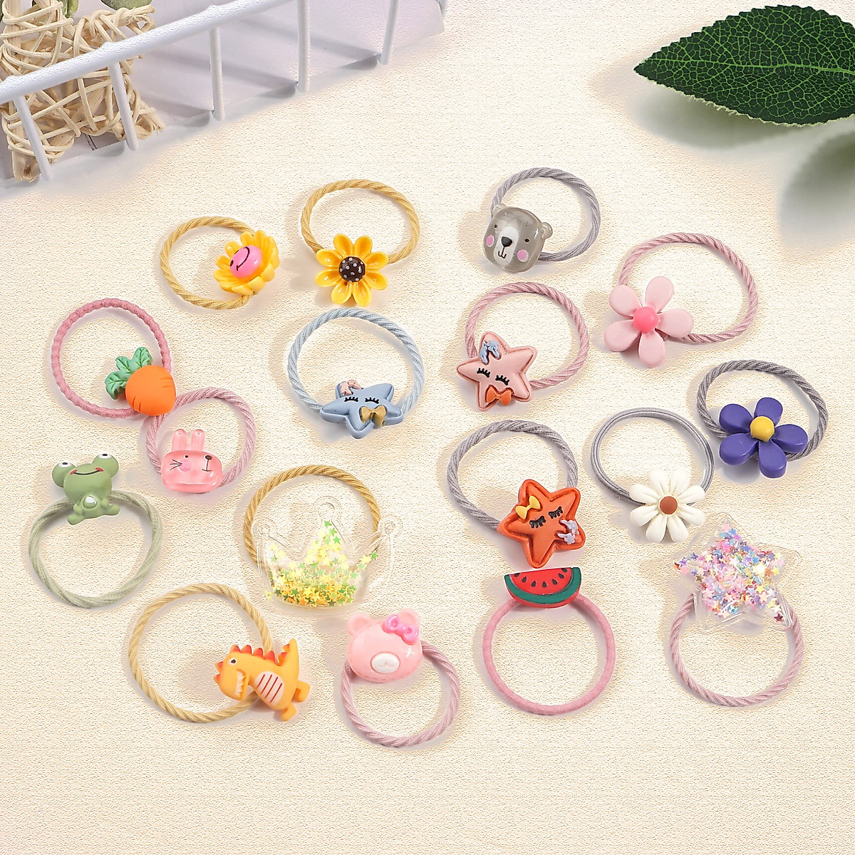 Bhiysue 8.7" Kakashi Namikaze Minato Kunai Namikaze Minato Scarecrow Cosplay Sword Figure Toys Model Keychain Collection Gift