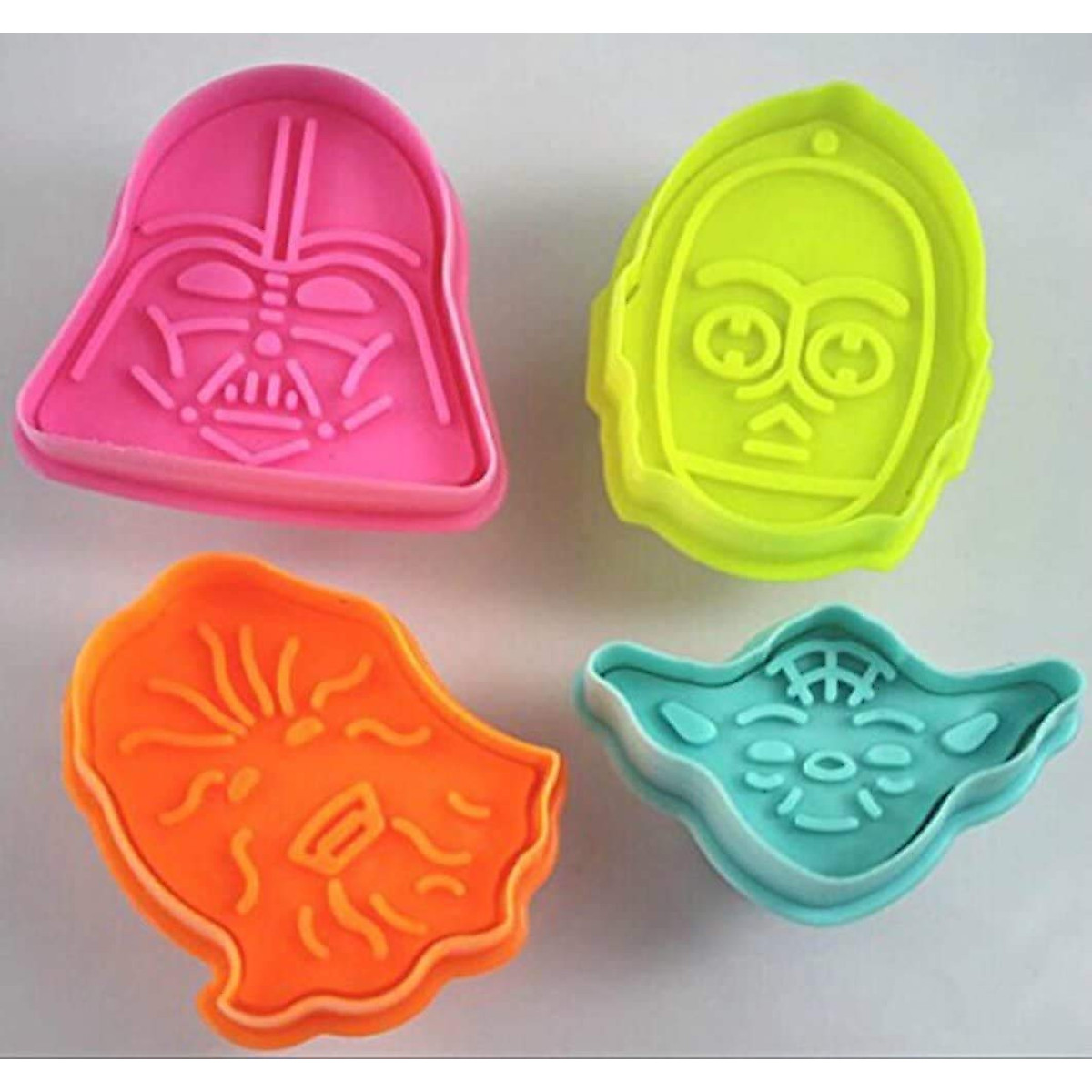 Set of 4 Star Wars Plunger Cookie Cutters - Darth Vader, C-3PO, Yoda and Chewbacca - Amazing Cake Mold Decoration Tool For Baking in Kitchen - Multi-Colour