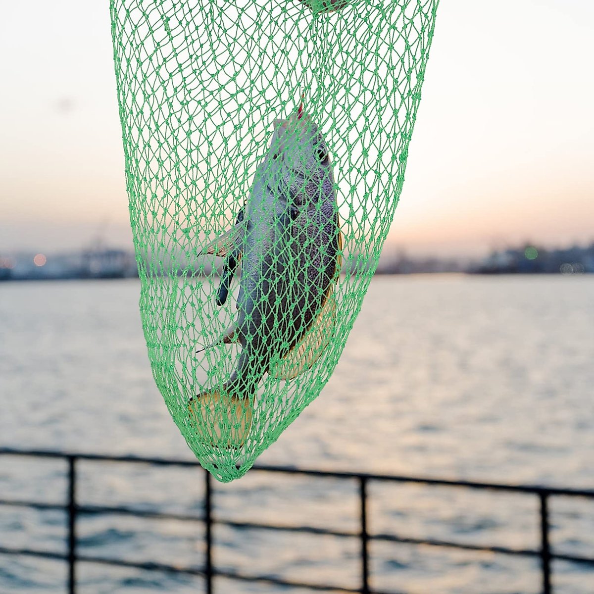 BESPORTBLE 1pc dip net Fishing baits Bait Fish net Floating Fish Keeper net fishnets mesh Fishing cage Fish Bait net Landing Net for Fishing Small Fishing Net Fishing Tool Nylon Strand Diving