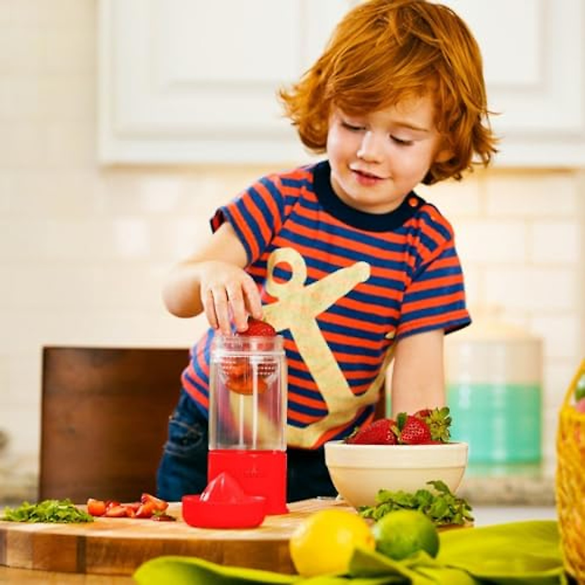 Munchkin® Miracle® 360 Fruit Infuser Toddler Sippy Cup, 14 Ounce, Red