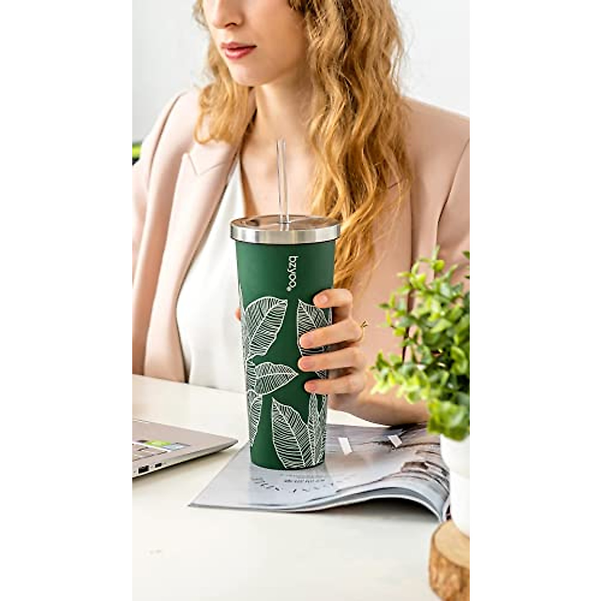 bzyoo SUP Double Wall Vacuum Insulated Tumbler with Straw and Lid Stainless Steel Water Bottle Travel Mug Cup Valentines Gifts For Him & Her, 24oz (710ml) Color: Leaf Green