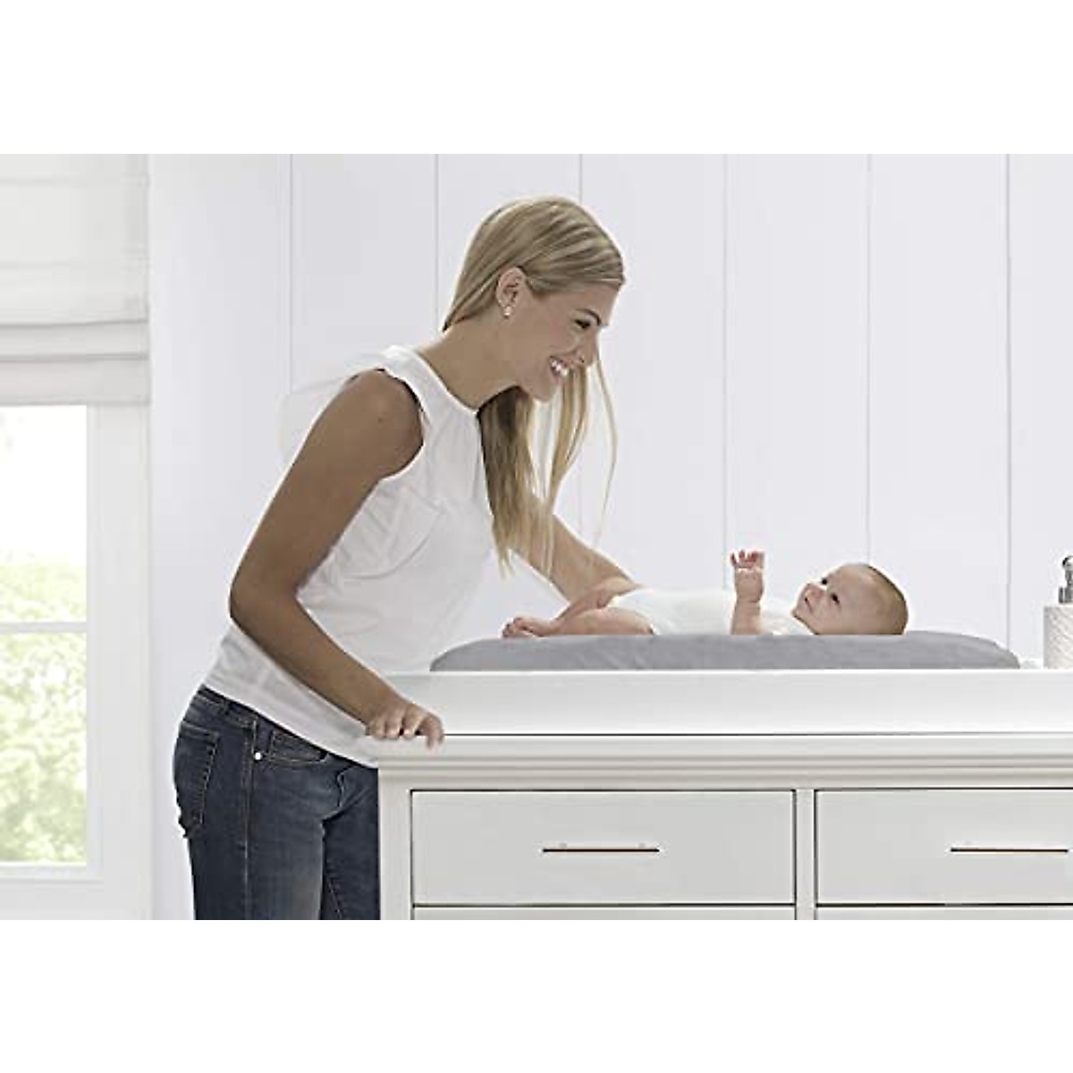 Delta Children Contoured Changing Pad with Plush Cover, Grey