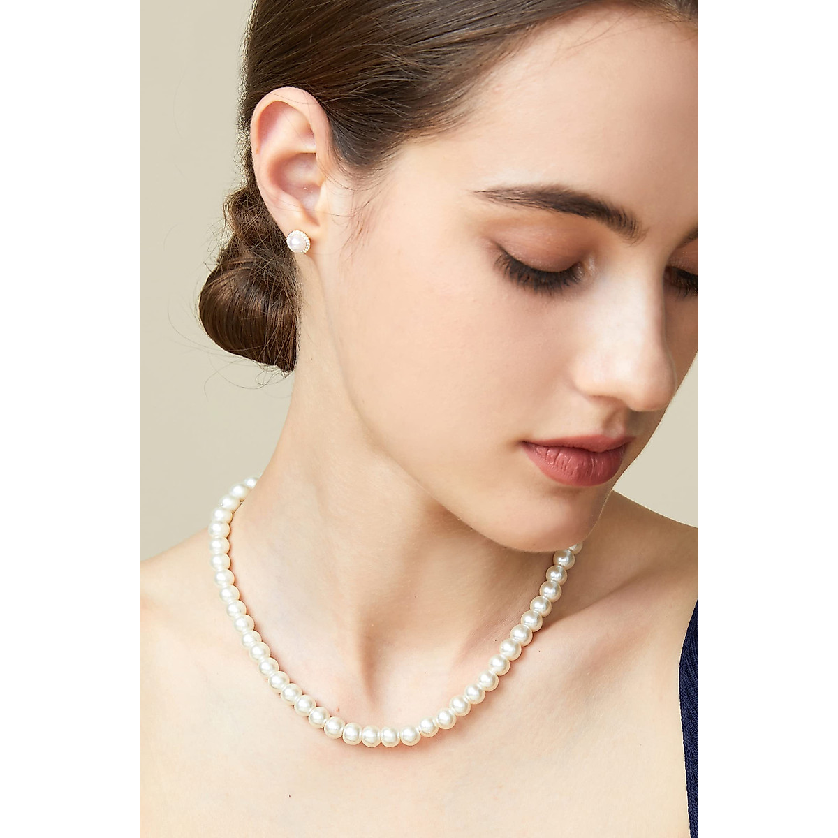 BABEYOND Round Imitation Pearl Necklace Wedding Pearl Necklace for Brides (Diameter of Pearl 8mm)