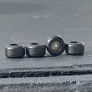 Yllo Simon Dee Complete 5 Ply Wood 100mm x 33mm Fingerboard with Upgraded 32mm Trucks, Lock Nuts, CNC Wheels