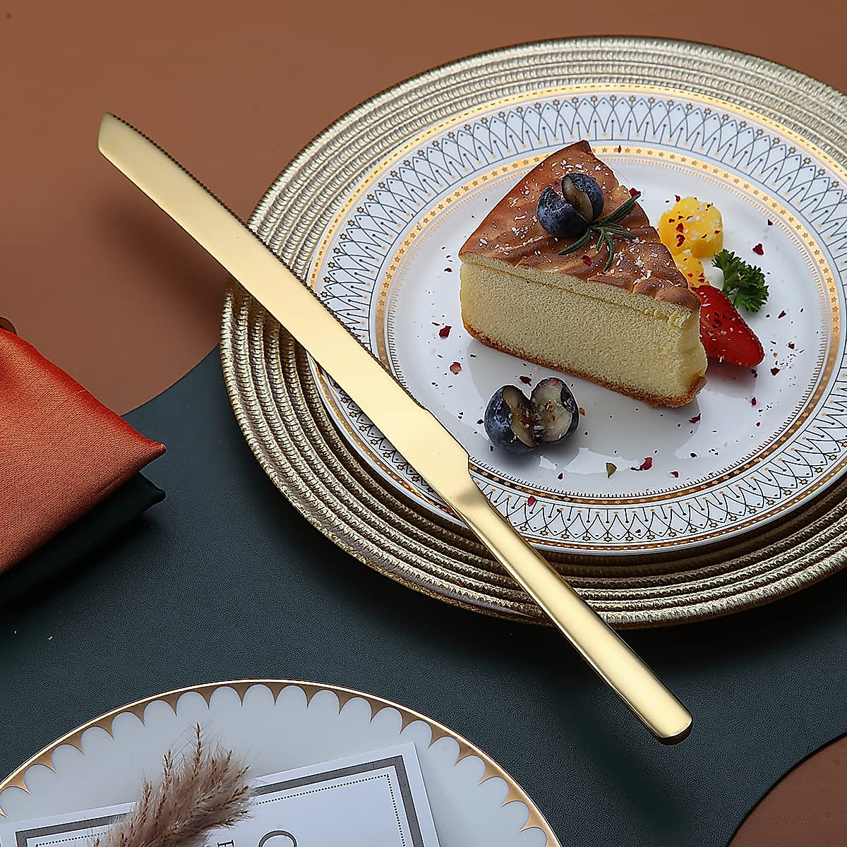 Gold Wedding Cake Knife and Server Set, Stainless Steel Cake Cutting Set for Wedding, Include Cake Cutter and Cake Server for Wedding, Parties, Activities, Family, Dishwasher Safe (Shiny Gold)