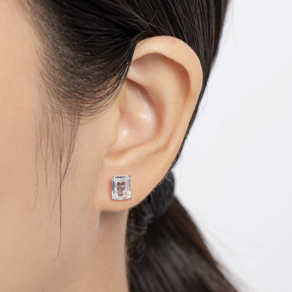 AINUOSHI Women Stud Earrings Emerald Cut Sterling Silver Earrings for Women Cubic Zirconia Hypoallergenic Piercing Earring Anniversary Birthday Gifts for Her Women Men