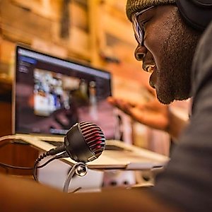 Shure MV5 Digital Condenser Microphone with Cardioid - Plug-and-play with iOS, Mac, PC, Onscreen Control w/ ShurePlus MOTIV Audio App, Includes USB and Lightning Cables (1m each) - Black w/ Red Foam