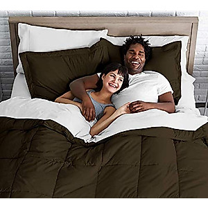 Ultra Soft Chocolate 800 Series 5 Piece Goose Down 600 GSM Queen ( 88 x 88 ) Inches Comforter Set (Comforter + Flat Sheet + Fitted Sheet + 2 Pillow Cases)