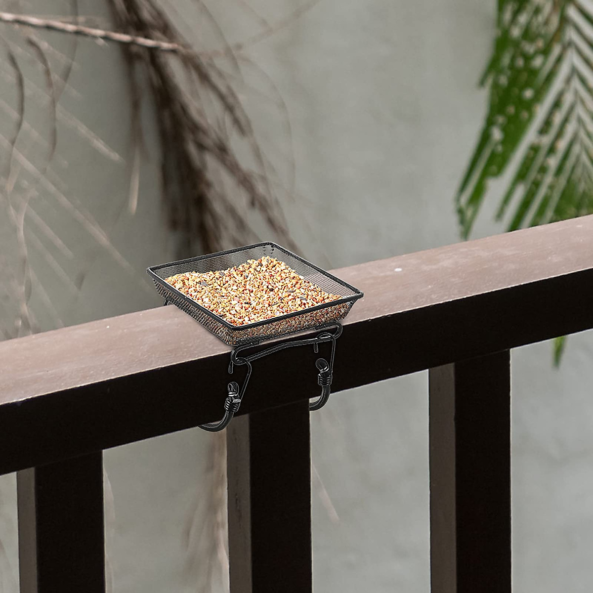 2 Pieces 7 x 7 x 2.7 Inch Metal Ground Bird Feeder Compact Platform Bird Seed Tray and 4 Pieces Elastic Rope for Outdoor Dove Birds or Squirrels Garden Decoration (Black)