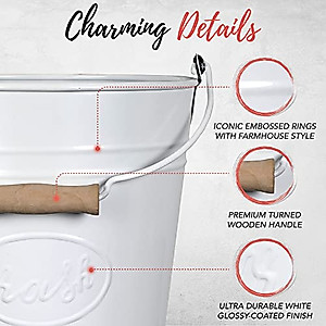 Autumn Alley Farmhouse Bathroom Trash Can - White Trash Can Bucket with Wooden Handle for Rustic Bathroom, Farmhouse Kitchen, Country Home Décor, 7 Liter, White