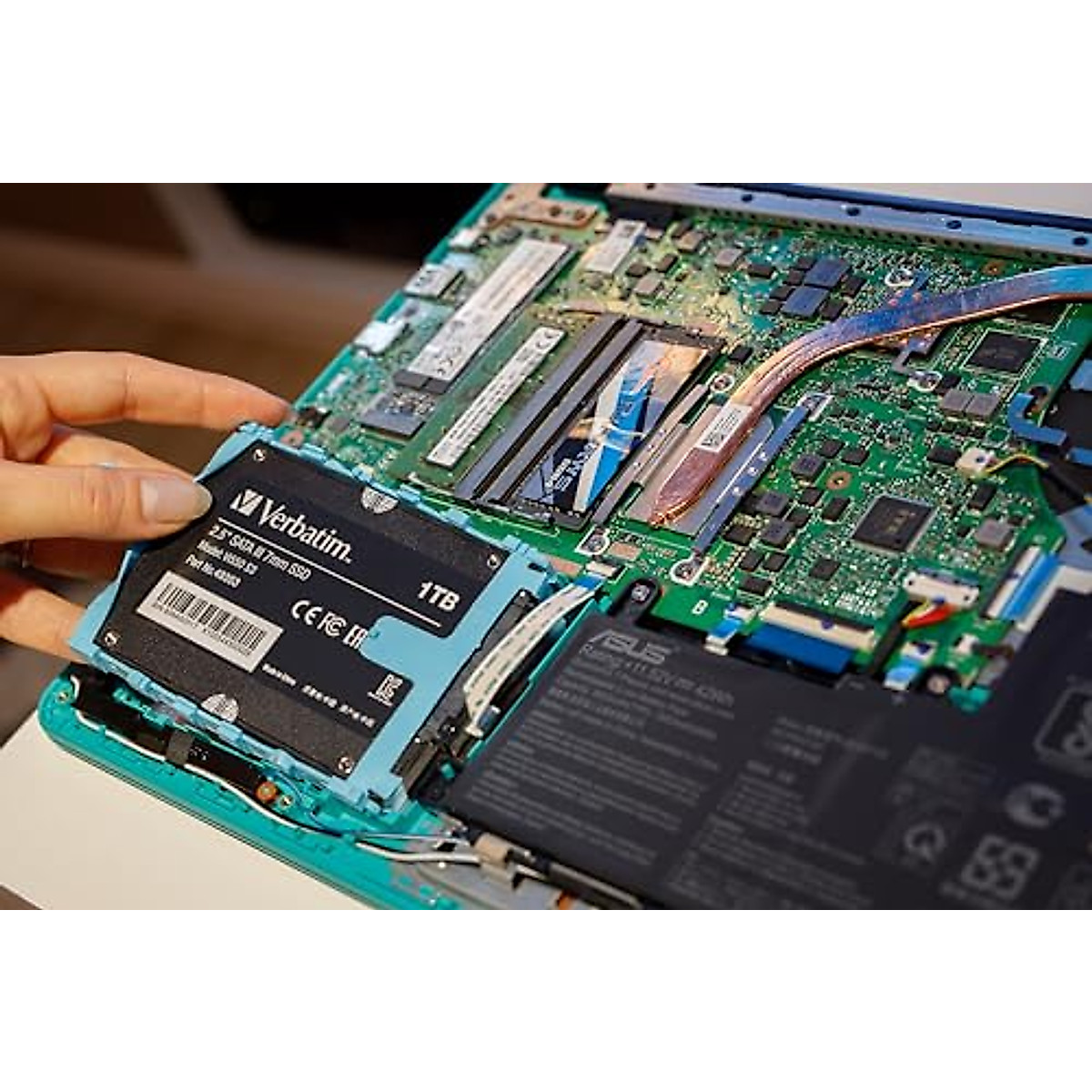 Verbatim 1TB Vi550 2.5" Internal Solid State Drive SSD SATA III Interface with 3D NAND Technology