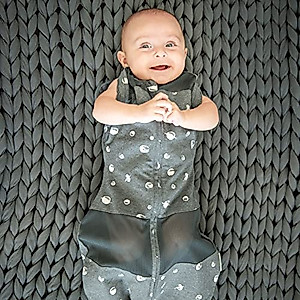 Happiest Baby Sleepea 5-Second Swaddle - 100% Organic Cotton Baby Swaddle Blanket - Doctor Designed Promotes Healthy Hip Development (Graphite Planets, Small)