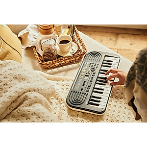 Casio Casiotone SA-51 32-Key Portable Keyboard with Mini Keys