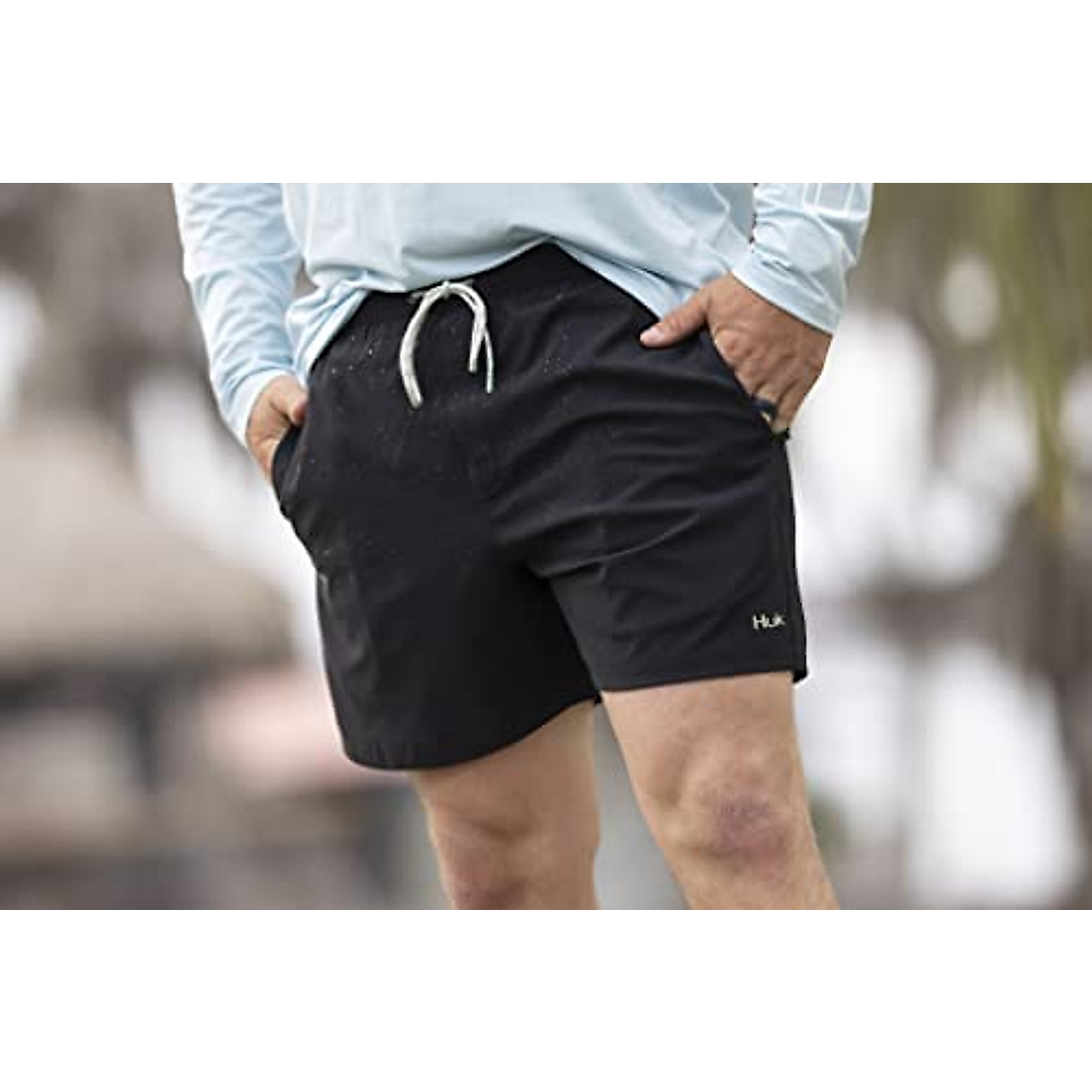 HUK Men's Standard Volley 5.5" Elastic Waist Quick-Dry Swim Shorts, Black, Medium