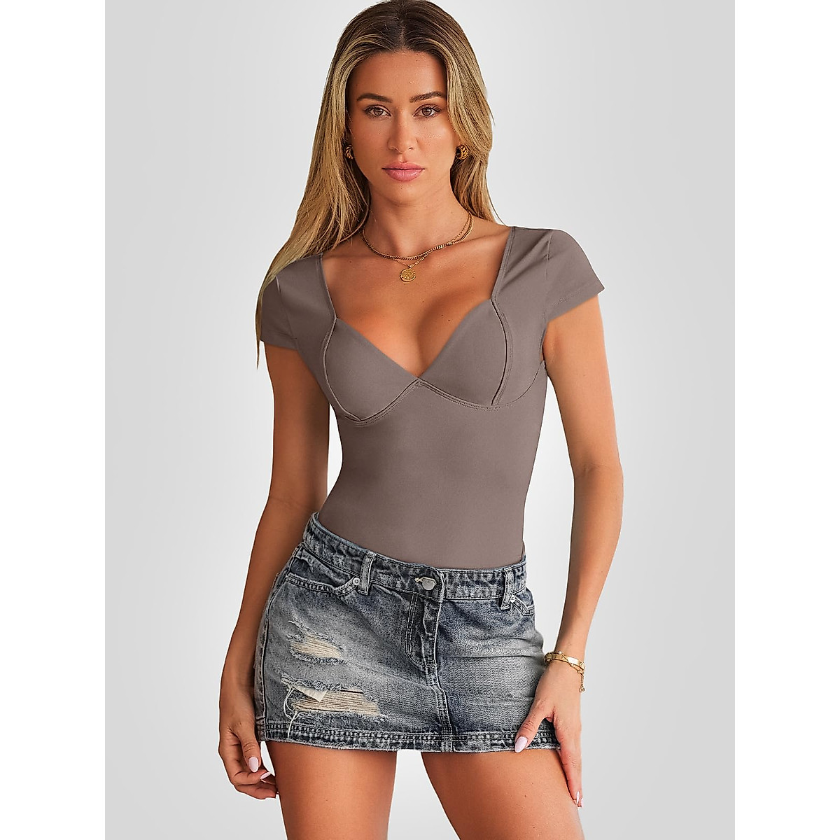 Trendy Queen Womens Summer V-Neck Backless Cute Tops Short Sleeve Sexy Slim Fit T-Shirts Y2K Clothes Corset Cami 2025 Coffee Grey M