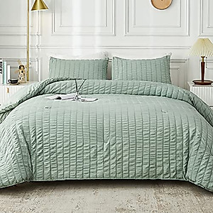 AveLom Sage Green Seersucker California King Comforter Set (104x96 inches), 3 Pieces-100% Soft Washed Microfiber Lightweight Comforter with 2 Pillowcases, All Season Down Alternative Bedding Set