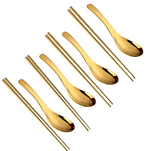 Chinese Metal Soup Spoons and Chopsticks Set for 4 People, Reusable Stainless Steel Ramen Short Handle Spoon Set Asian, Christmas Gift Dishwasher Safe (Gold)