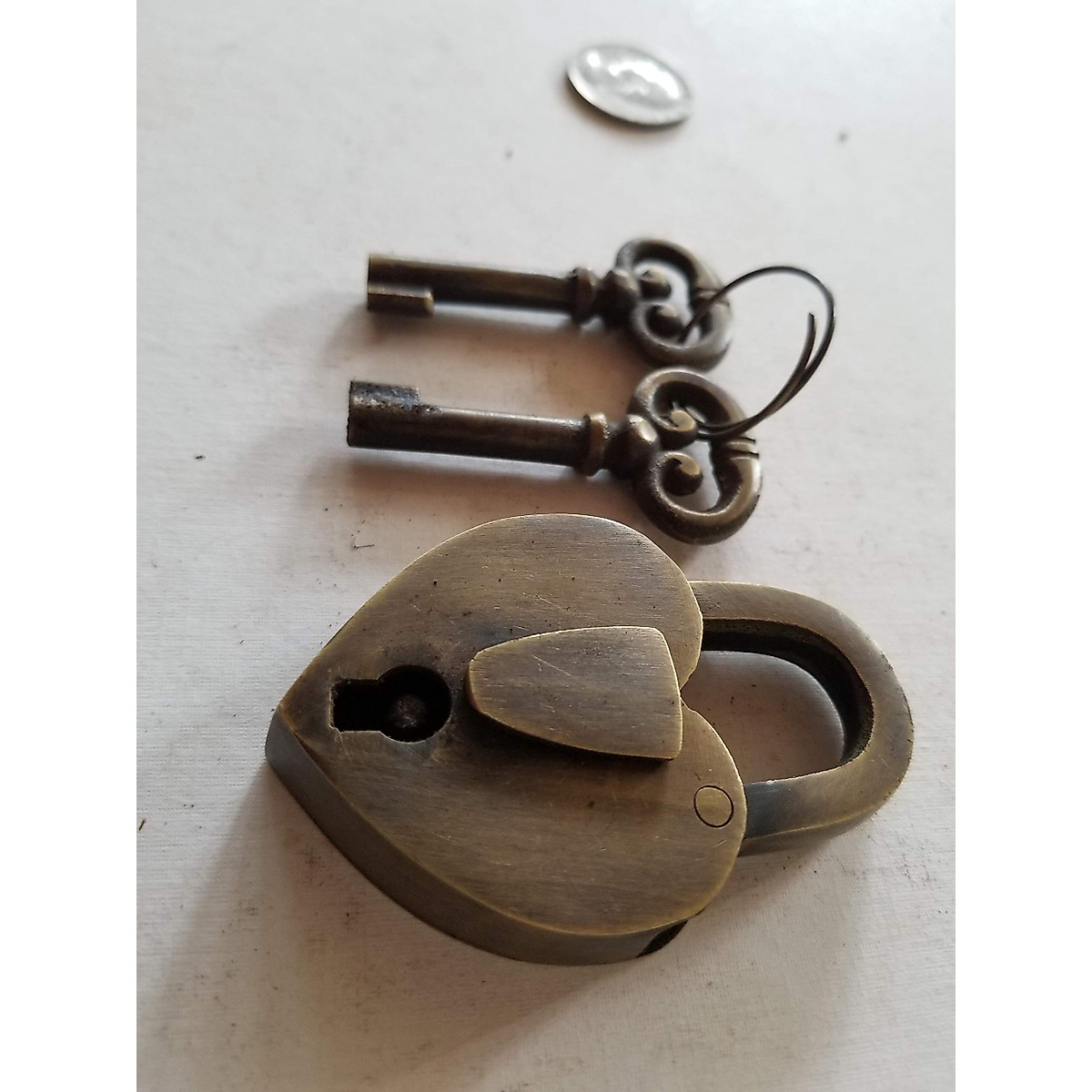 VTG. Small Love Valentines Paris Heart Lock w 2 Skeleton Keys Brass 2 5/8" #L8