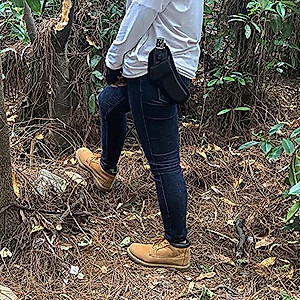 Black Sharp Edge Folding Sickle Weeder Gargening Hand Tool Portable Safety Wooden Handle Manual Grass Lawn with Sheath