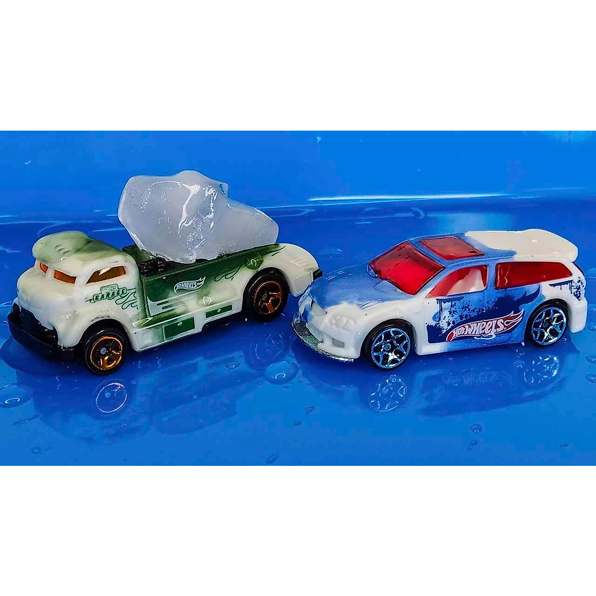 Hot Wheels 2020 Color Shifters MIGRIG Green/White