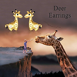 WINNICACA Giraffe Stud Earrings Sterling Silver Giraffe Gifts Hypoallergenic Cute Animal Giraffe Jewelry Gifts for Girlfriend Women Birthday Christmas