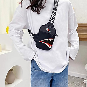 WRLDMCWLQ Shoulder Bag Sling Bag Men Women Small Bag Crossbody Bag Casual Phone Chest Bag for Travelling Hiking