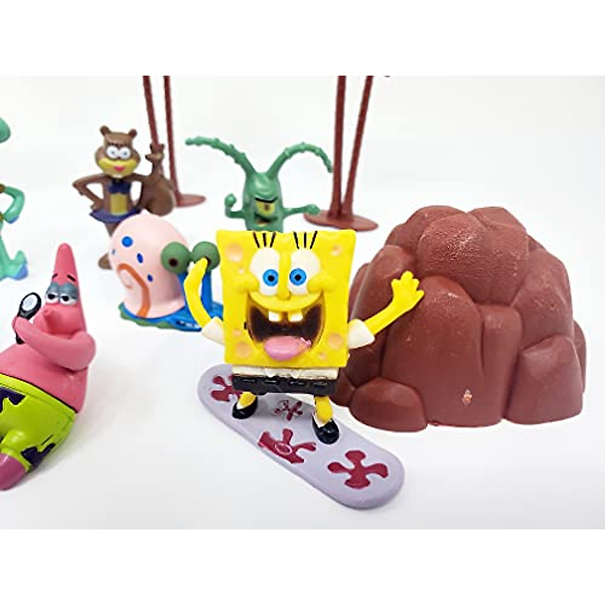 Birthday Celebrations Spongebob Squarepants 2" Figure Play Set of 14 Featuring Squidward, Sandy Cheeks, Patrick Star, Mr. Krabs, Plankten with Palm Trees, Treasure Chest and More (Unique Design)