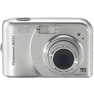 HP Photosmart M527 6MP Digital Camera with 3x Optical Zoom and HP Photosmart 6220 Digital Camera Dock