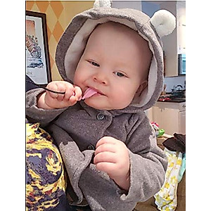 Baby Teether Toys with String 2 pcs,Baby Teething Necklace with a Breakaway Clasp,Chew Necklace for Sensory Kids Adults,Leaf Teether Made of Soft Silicone,BPA–Free,BPA-Free