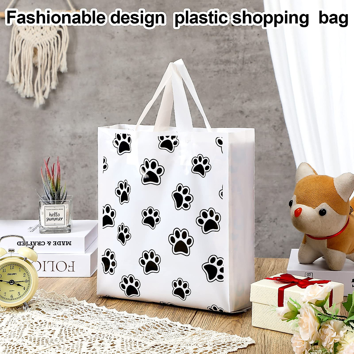 150 Pack Boutique Bags with Handles Plastic Merchandise Bags Small Christmas Reusable Shopping Gifts Bags 10 x 13 Inch (Leopard Pattern)