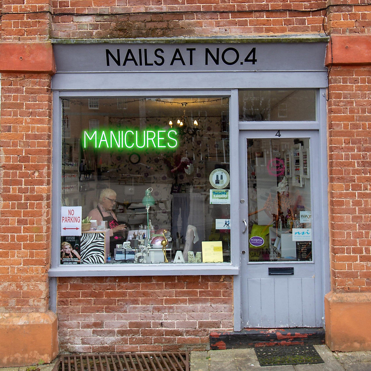 SpellBrite LASHES Sign for Beauty Salons | Beauty-Related Signs with Neon Look, Blue LED Light | 23.8" x 6.3"