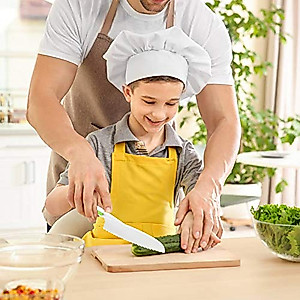 9Pcs Kids Knife Sets Plastic Knife,Kids Chef Nylon Knives Include 5 pcs Square knife, 3pcs Pointed knife,1pc Non-slip Plastic Cutting Board, Children's Safe Children's Safe Cooking For Fruit,Knife