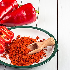 Pride of Szeged Sweet Paprika Powder, Hungarian Style Seasoning Spice, Deep Red, 4 oz. Tin, 1-Count