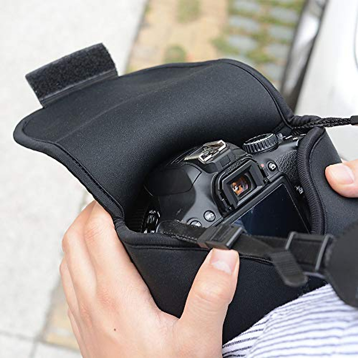 XCSOURCE Camera Pouch Case Protective Pouch DSLR SLR Camera Bag with Neoprene Protection (Black) Compatible for Nikon, Canon, Olympus, Panasonic, Pentax, Samsung, Sony and Others More